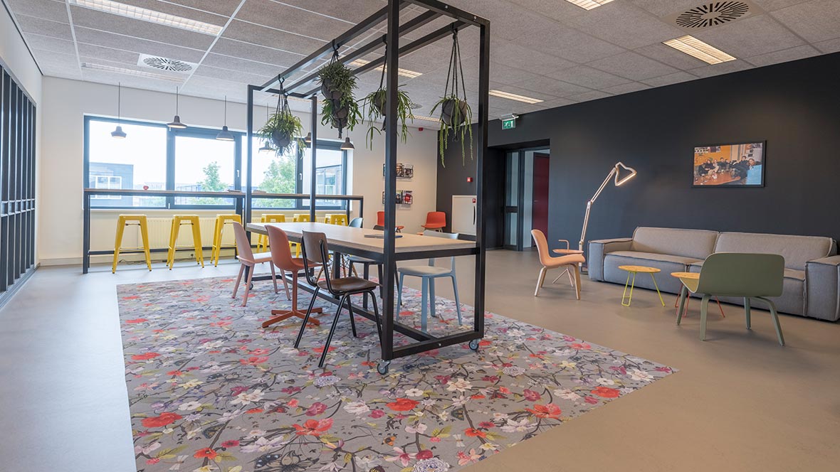 Marmoleum Flooring Combinations | Forbo Flooring Systems