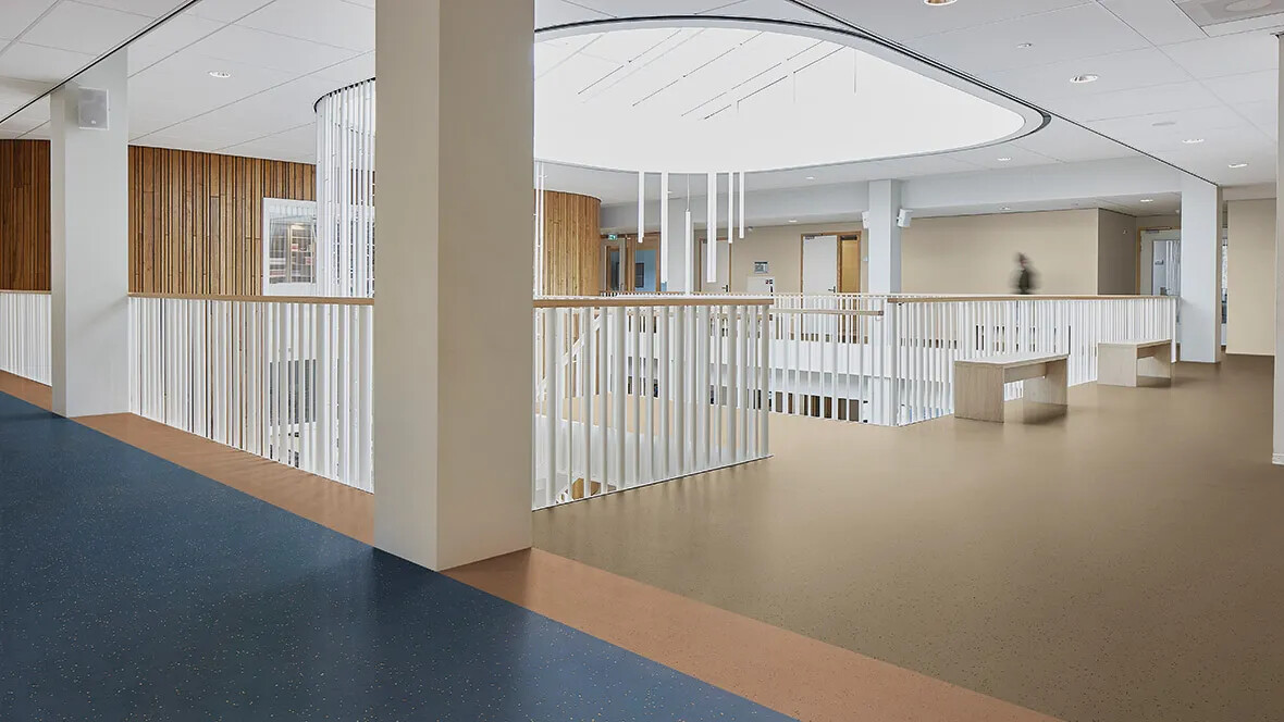 Sphera Energetic homogeneous vinyl | Forbo Flooring Systems