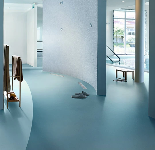 Onyx+ wetroom wall covering | Forbo Flooring Systems